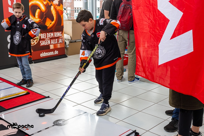 Löwen Frankfurt - Abschiedsfeier - 10.3.24 - 012